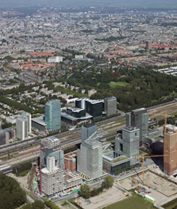 Aanbod kantoorruimte zwakt af in Groot Amsterdam