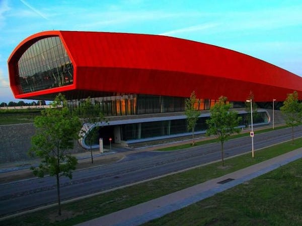 Amac huurt 6.200 m2 in The Wall in Utrecht