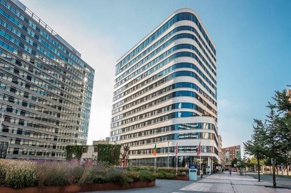 Nova verhuist naar Monarch Tower in Den Haag