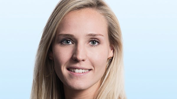 Arlette Mensing naar Edge