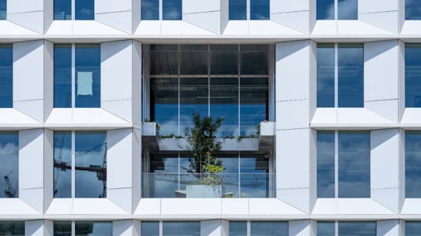 Moos verhuist naar Max & Moore